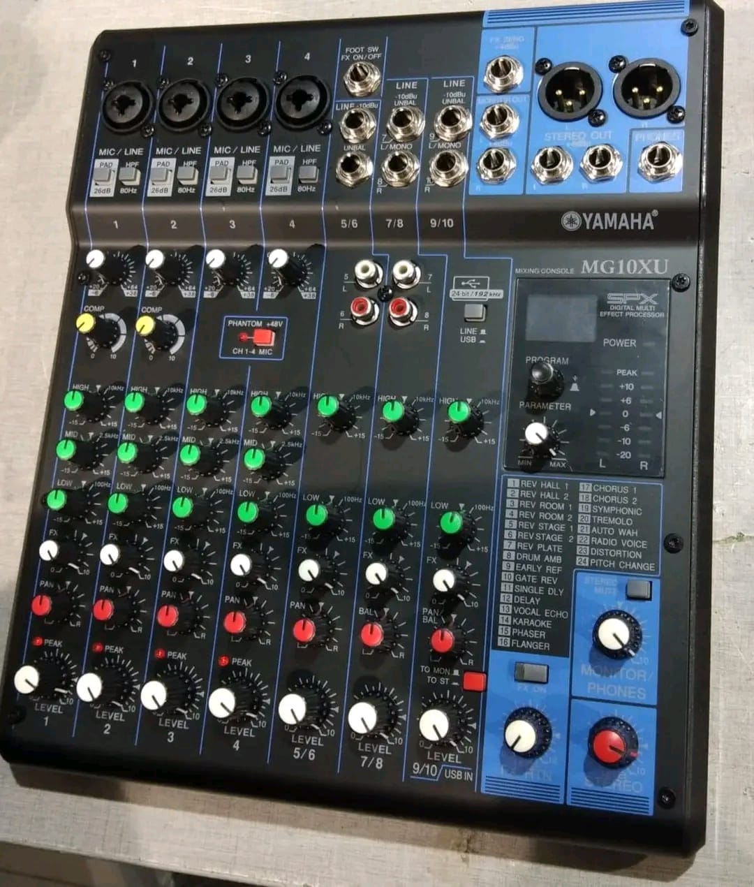 Yamaha Mg10XU Plain Mixer – Avenue Sounds